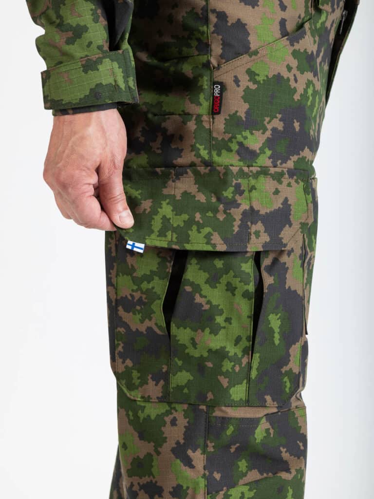 Tactical kenttähousut M05 metsäkuviolla